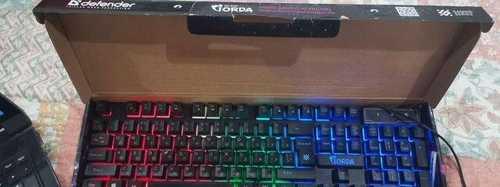 Игровая клавиатура Defender Gorda в использовании