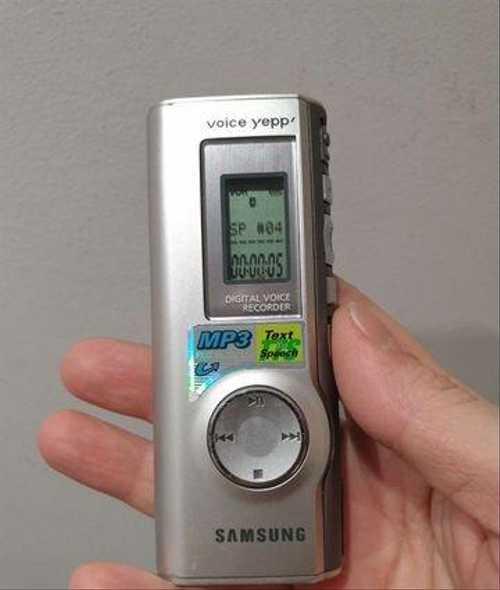 Цифровой диктофон Samsung VY-S100 (64MB)