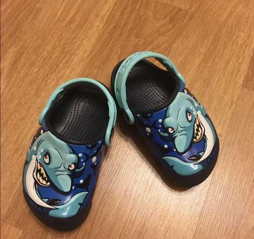 Продам crocs сабо