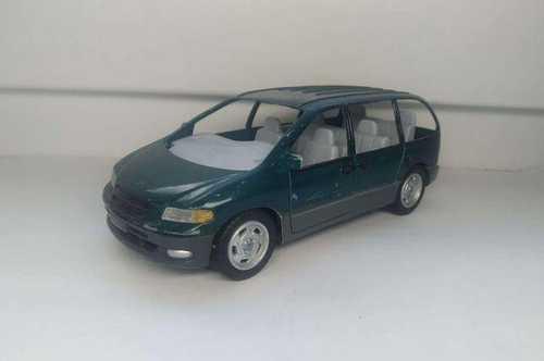 Dodge Caravan 1:32 Kinsmart