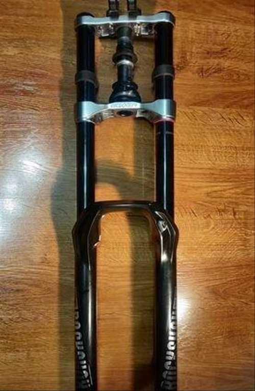 Вилка 2019 rockshox boxxer RC 27.5