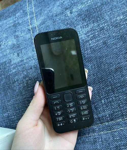 Телефон Nokia 215DS