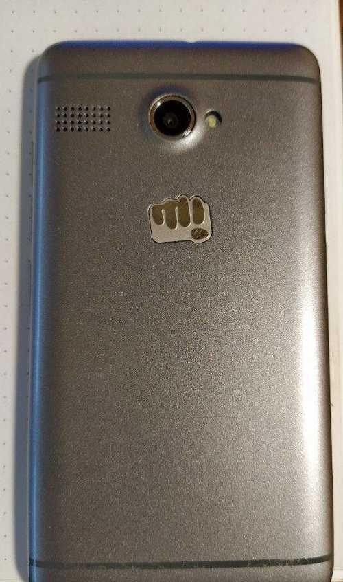 Телефон Micromax Q326