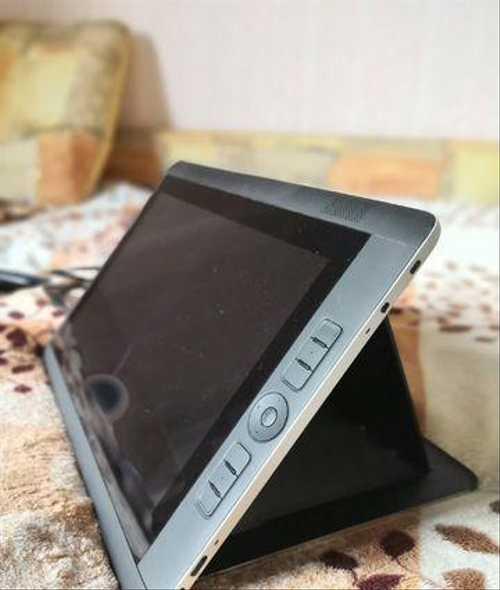 Wacom Cintiq Companion 2 DTH-W1310