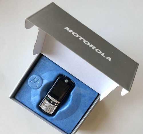 Motorola e398 кнопочный телефон