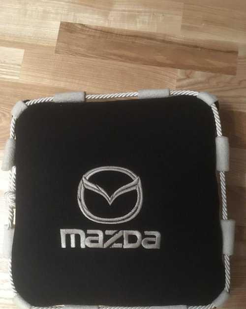 Авто-подушка Mazda
