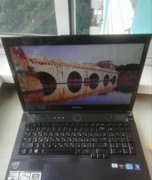 Samsung NP700G7A