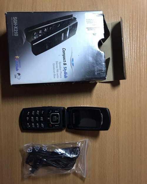 Мобильный телефон SAMSUNG SGH-X210