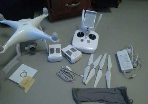 DJI Phantom 4