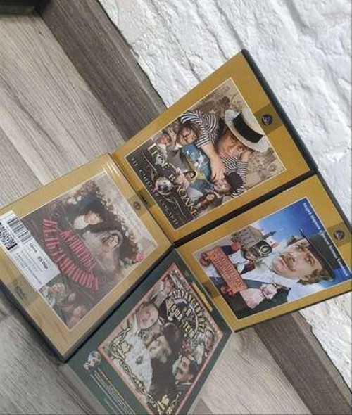 Лицензионные dvd-диски с советскими комедиями