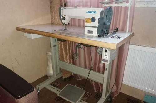 Промышленная швейная машина со столом jack JK-510A