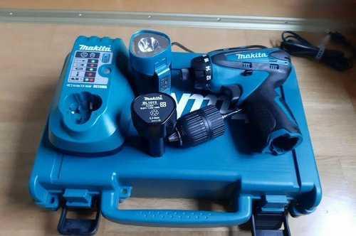 Шуруповерт Makita 10v