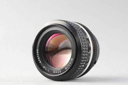 Объектив Nikon 50mm F1.4 MF