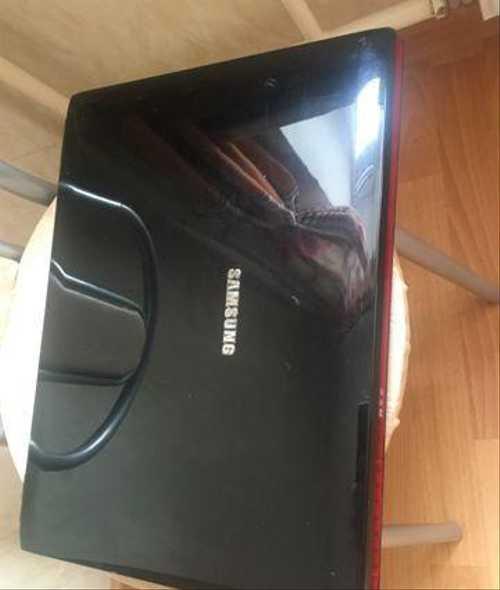 Ноутбук samsung r560 NP-R560 BS02RU