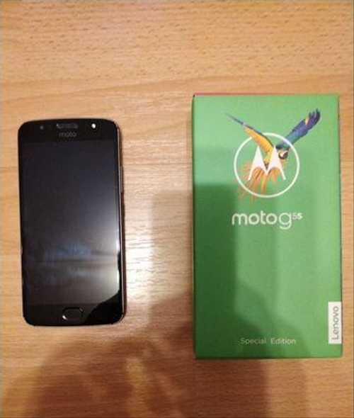 Телефон Motorola G5s