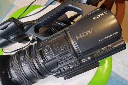 Видеокамера Sony HDR - 1000FX