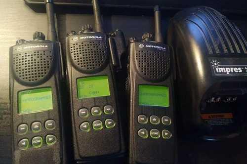 Две радиостанции. Рации Motorola XTS 3000