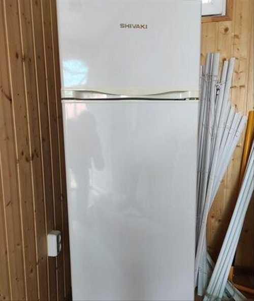 Продаю узкий холодильник Shivaki