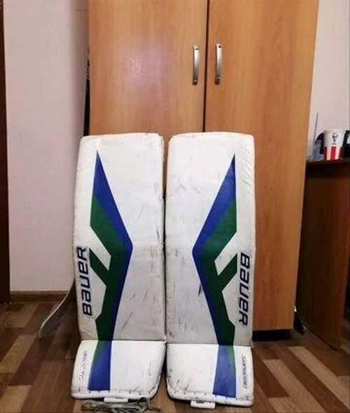 Профессиональные вратарские щитки Bauer 1s