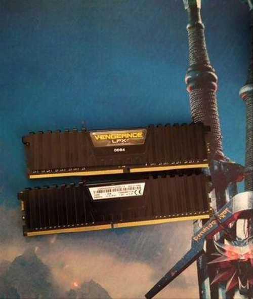Оперативная память Corsair 2x4 гб DDR4