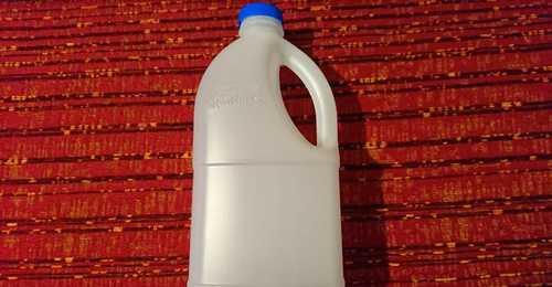 Бутылка-канистра пластиковая 1,4 л