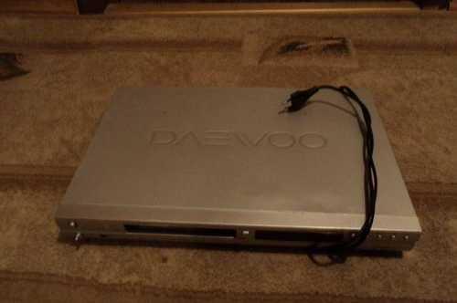 DVD Daewoo DV-500ES