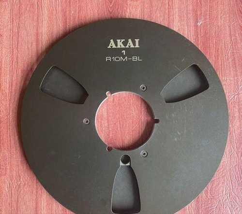 Катушка для магнитофона Akai R10M-BL 10"