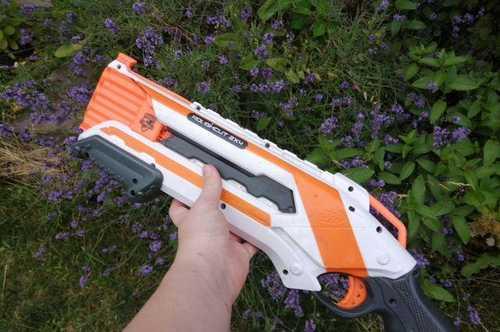 Пистолет Nerf