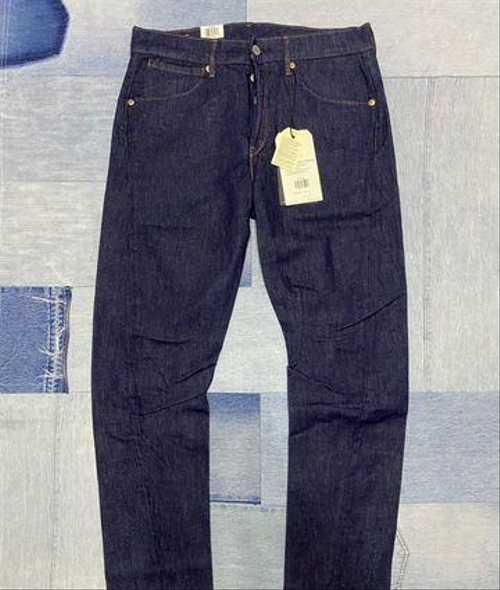 Джинсы Levi’s Engineered 502