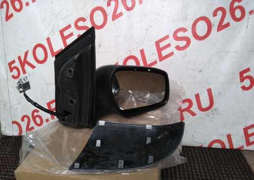 Зеркало правое Ford Focus 2 1376291 2005-2008