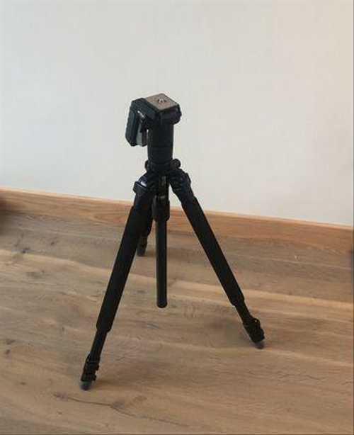 Штатив Slik PRO 330AF Tripod