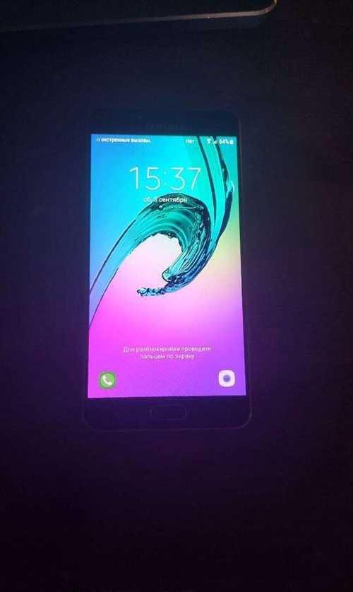 Телефон Samsung Galaxy A7 2016
