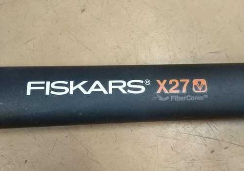 Fiskars x27 колун-топор