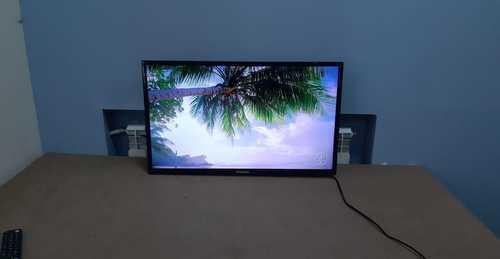 Телевизор Thomson 32"