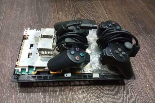 PlayStation 2 + 2 джойстика