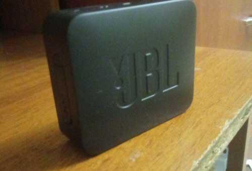 JBL GO2