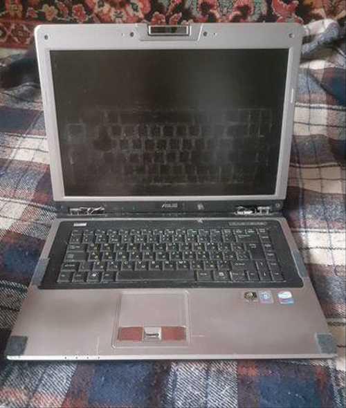 Ноутбук asus C90S