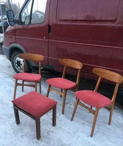 Винтажные стулья и банкетка
