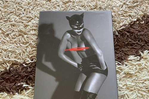 Коллекционная книга Nude in Vogue