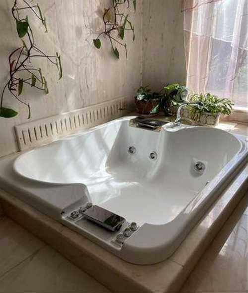 Гидромассажная ванна