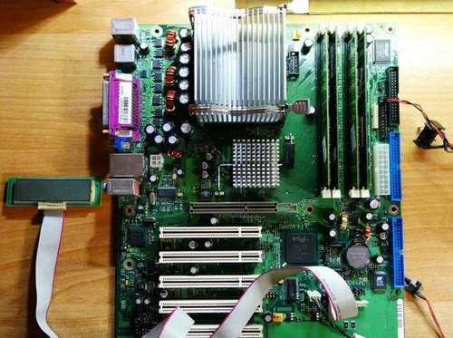 Материнская плата Fujitsu Siemens D1567 (+CPU+RAM)