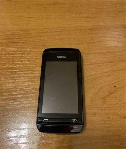 Телефон Nokia Asha 305