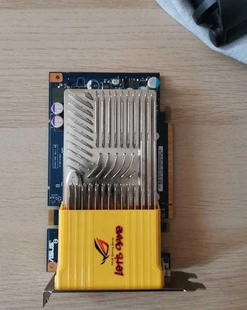 Видеокарта 8600GT 256MB