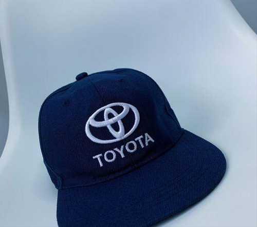 Бейсболка toyota