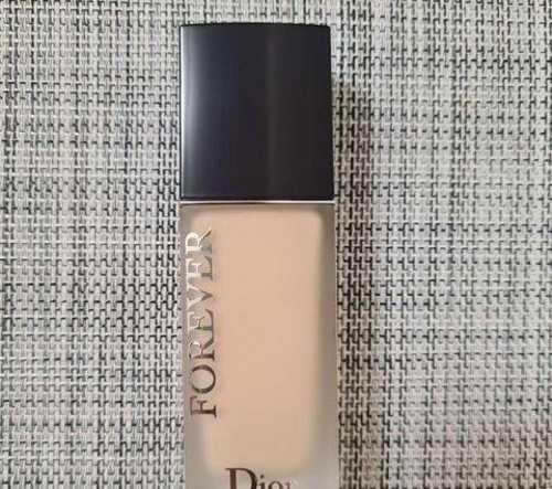 Dior тональный крем Forever #0N