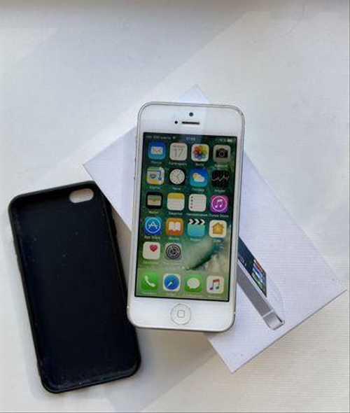 Телефон iPhone5 64 gb