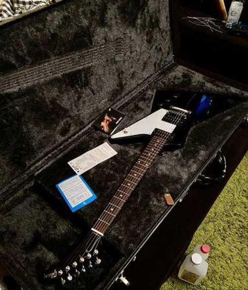 Гитара Gibson Explorer Ebony 2006