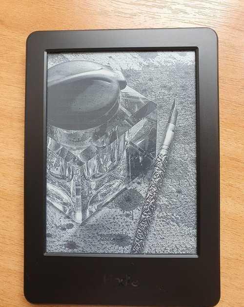 Электронная книга Amazon Kindle 7 (2014) в обложке