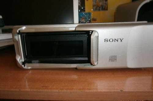 CD ченджер на 10 дисков Sony CDX-616