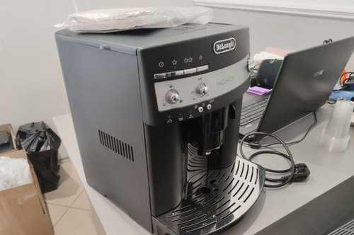 Кофемашина De'Longhi esam 3000